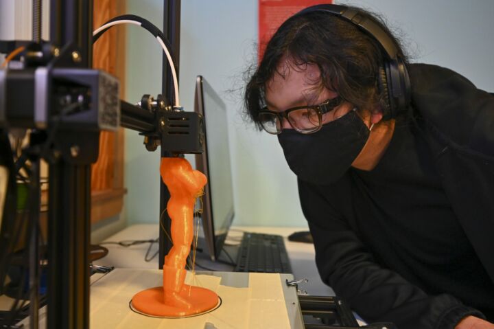 Using exploration, collaboration to develop future leaders - Best Buy ...