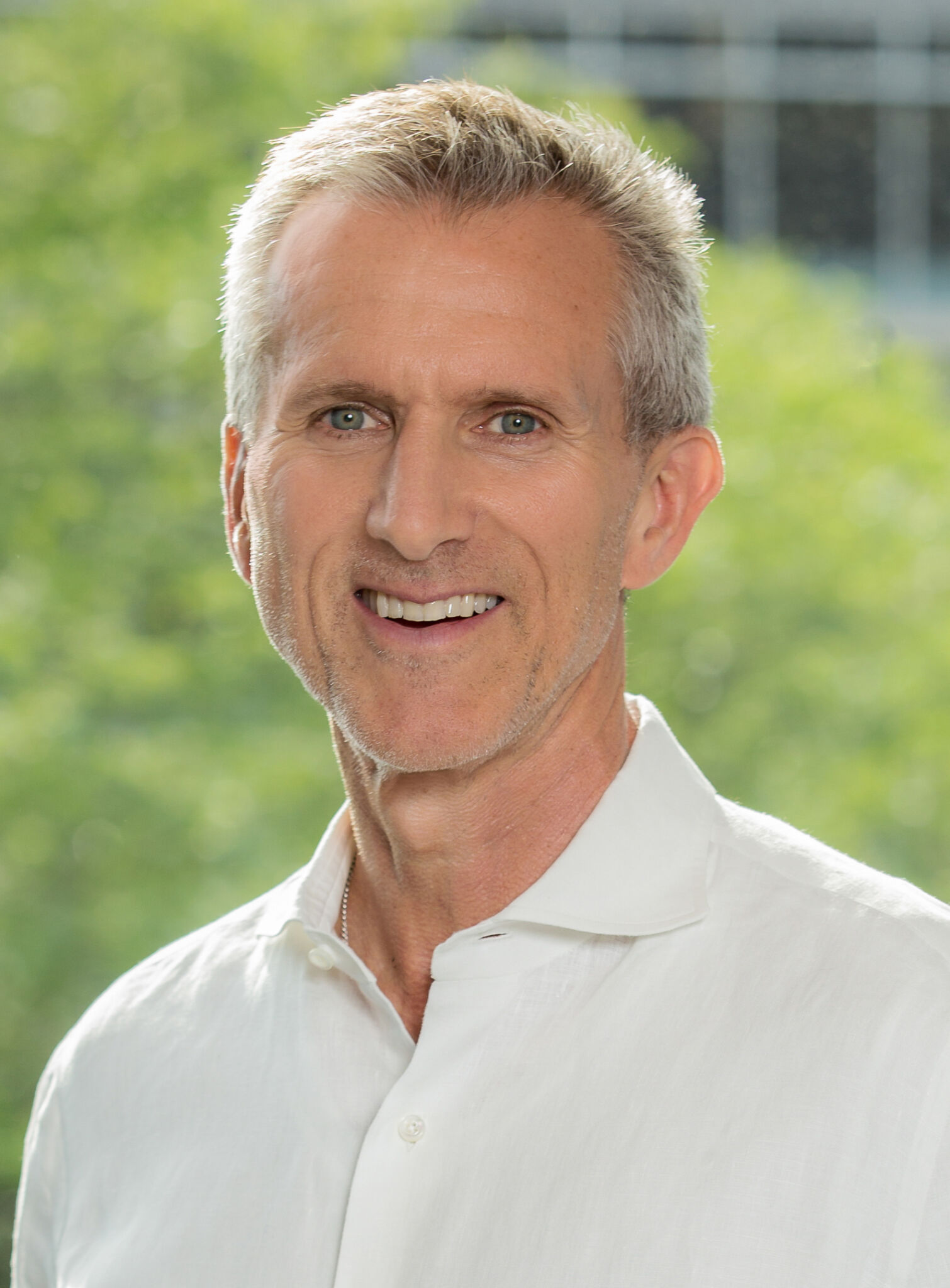 Best Buy appoints Steven E. Rendle to board of directors - Best Buy ...